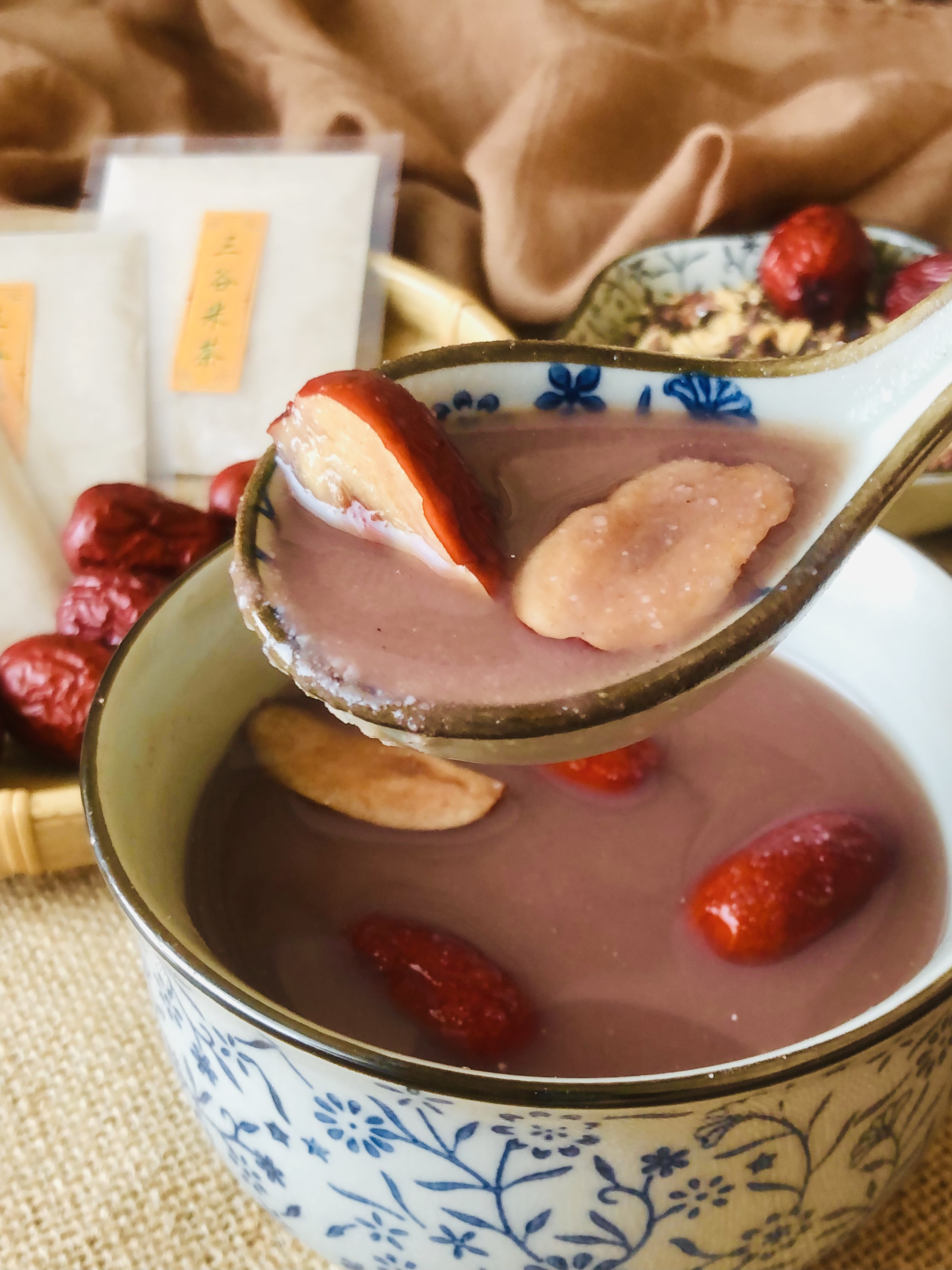 红枣三谷米茶 Tri-grains Rice Tea with Jujubes – MALAYSIA Confinement Lady ...
